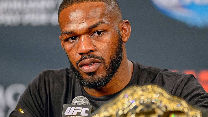 Jon Jones bị cảnh sát bắt ở Las Vegas sau khi vừa nhận giải UFC Hall Of ...