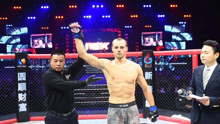 Aleksey Filonenko: Làn gió lạnh hâm nóng đêm tranh cúp MMA Việt Nam