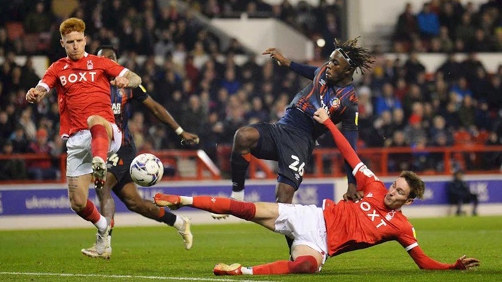 Nhận định Luton vs Nottingham: Khách lấn chủ