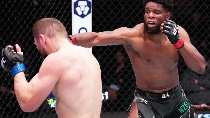 UFC Vegas 65: Derrick Lewis rút lui phút chót, Kennedy Nzechukwu tung ...