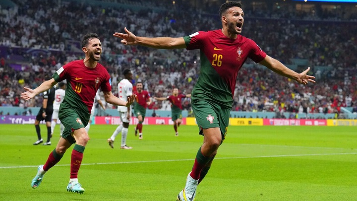 Goncalo Ramos qua mặt Ronaldo ở World Cup chỉ sau 17 phút