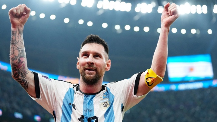 Messi trên đường đến danh hiệu World Cup và giỏi nhất lịch sử
