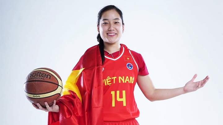 Kaylynne Trương đoạt một lúc hai giải thưởng lớn của năm tại NCAA: Văn ...
