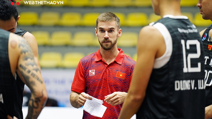 Không chỉ ABL Finals, HLV Matt Van Pelt sẽ vắng mặt cả chiến dịch bóng rổ SEA Games 32