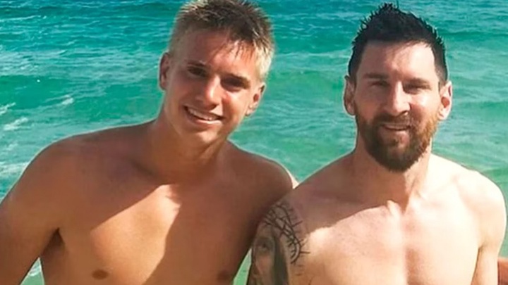 Messi bắt đầu kỳ nghỉ ở Bahamas và gặp gỡ con trai huyền thoại bóng đá ...