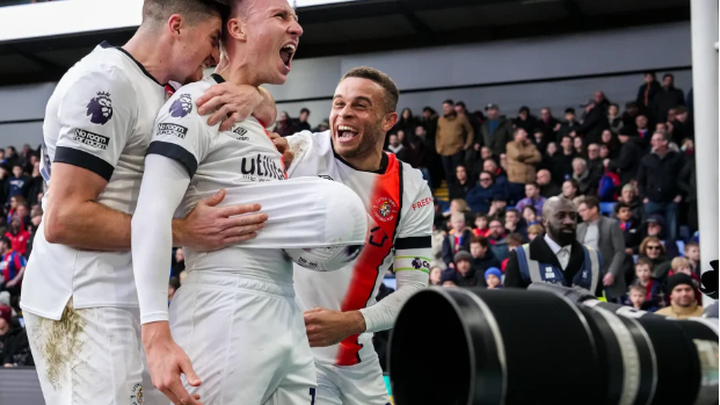 Nhận định, soi kèo Luton vs Nottingham: Nhưng kẻ khốn khổ