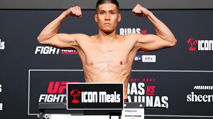 Kết quả UFC Vegas 89: Steven Nguyễn đối đầu Jarno Errens