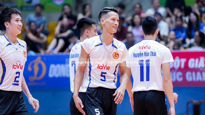 Nỗi lòng chủ công Lê Văn Thành giữa trách nhiệm và ân tình với bóng chuyền Hà Tĩnh