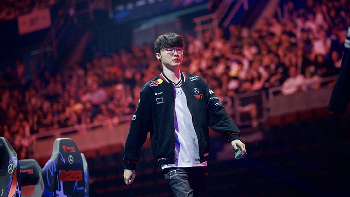 Lịch thi đấu EWC 2025 LOL hôm nay 19/7: T1 vs AL