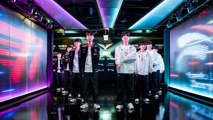 Sự cố hi hữu xuất hiện trong cặp đấu giữa T1 vs HLE LCK 2025 Round 3-5