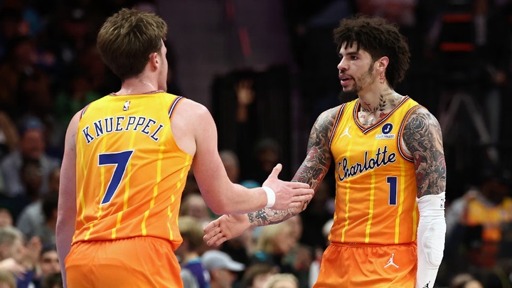 Tái hiện lịch sử: Cặp đôi Hornets nối gót Stephen Curry và Klay ...