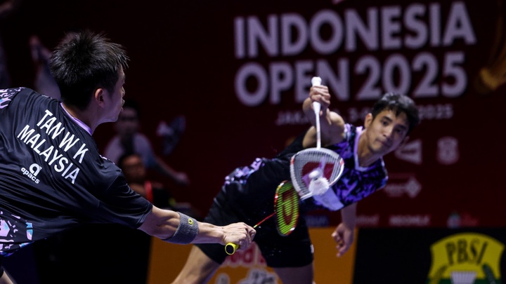 Giải cầu lông Indonesia Open 2025: Lão tướng Tan Wee Kiong vẫn trong ...