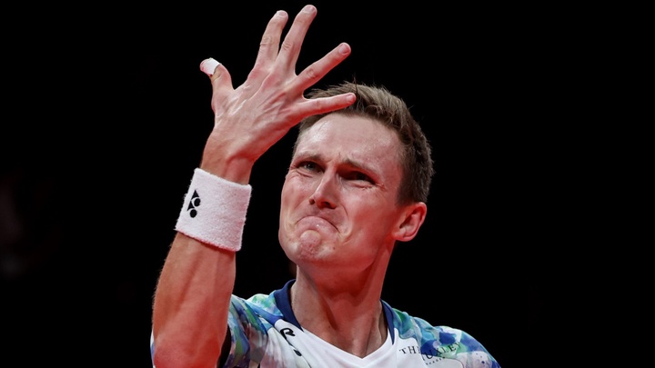 Qua mặt huyền thoại Lee Chong Wei, số 1 thế giới Axelsen trở thành tay ...