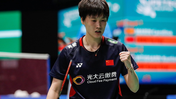 Bán kết cầu lông Malaysia Open 2026: Chen Yu Fei tìm lời giải cho "cỗ ...