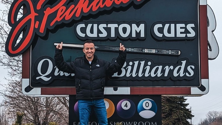 ĐKVĐ European Open David Alcaide ký hợp đồng độc quyền với hãng cơ ...