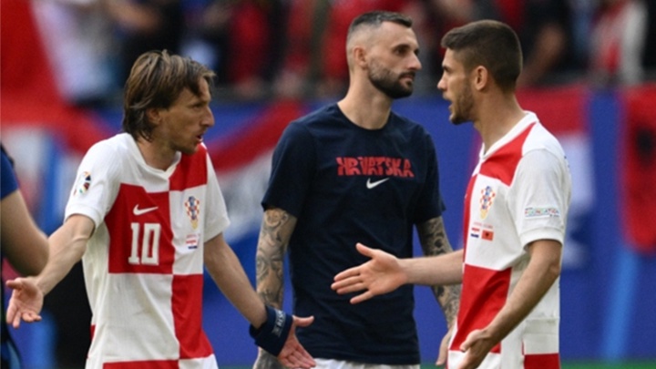 Dàn tiền vệ Croatia đang khủng hoảng trước lúc quyết đấu với Ý tại Euro ...