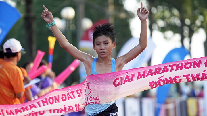 Đất Sen Hồng Marathon Đồng Tháp 2023 mở siêu ưu đãi mua một, tặng một ...