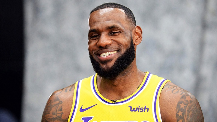 Hé lộ phòng khách sạn của LeBron James bên trong “bong bóng NBA”: Như ...