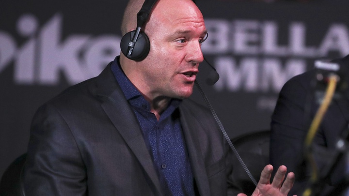 Sau một năm, BLV Jimmy Smith chính thức giã từ UFC