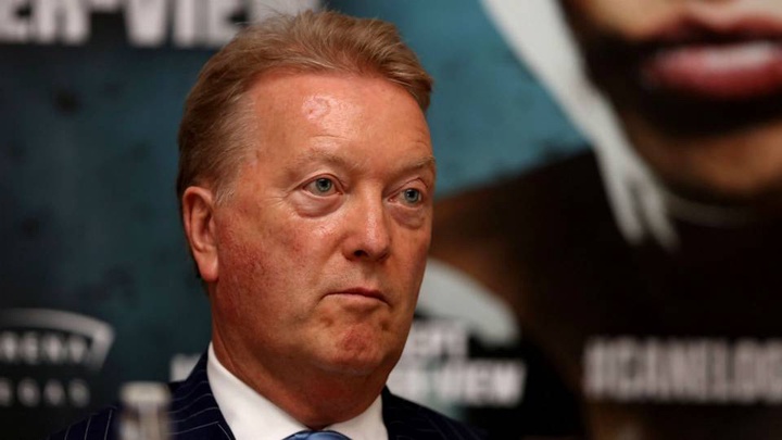 Frank Warren: "Lời đề nghị của Eddie Hearn chả đáng cái móng chân của Fury"