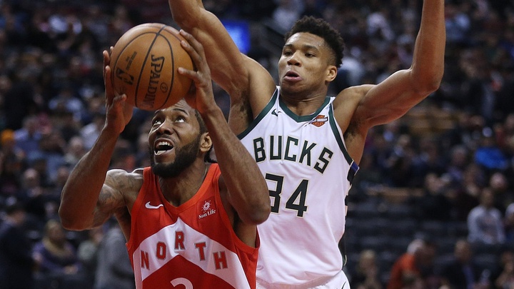 Khi Raptors và Bucks quyết định chơi "gắt" với nhau, Antetokounmpo hay ...