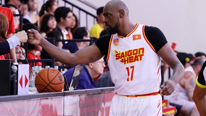 DeAngelo Hamilton thế chỗ Murphy, đánh dấu sự trở lại của "big-lineup ...