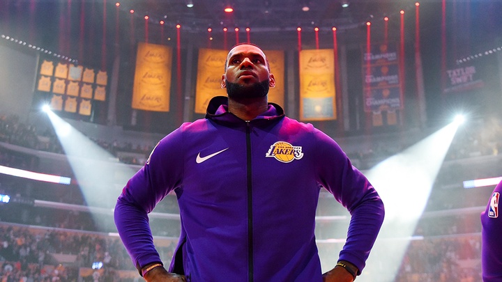 Lakers chính thức chia tay Playoffs, LeBron James tạm biệt một loạt ...