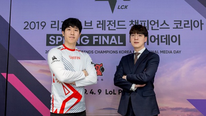 Chung kết LCK Mùa xuân 2019 không chỉ là cuộc đối đầu giữa SKT vs GRF mà còn là cuộc đối đấu ...