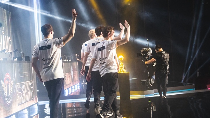 Sau khi để thua PVB, G2 Esports đã gạt giò thành công SKT tại vòng bảng MSI 2019