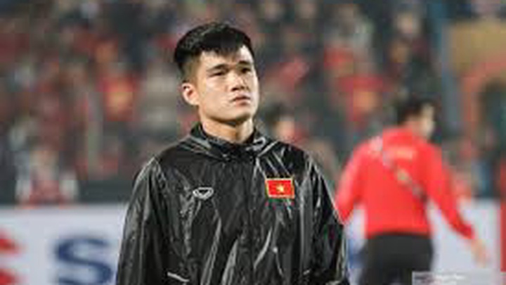 Xuân Hưng hoá ông vlog qua bức ảnh chế cực hài hước