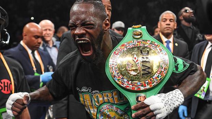 Andy Ruiz nhắm đến chiếc đai xanh WBC của Deontay Wilder