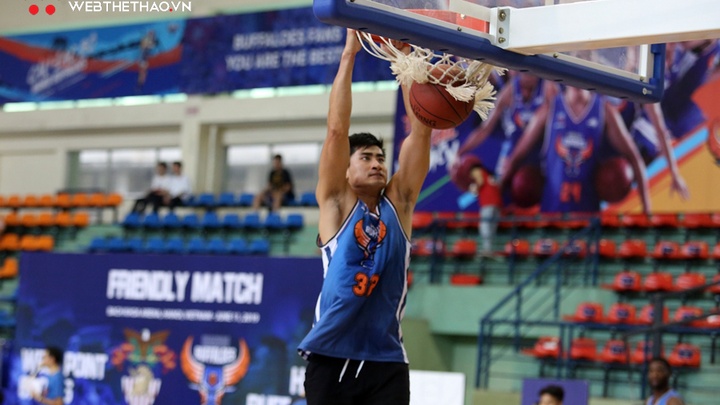 Hanoi Buffaloes chọn Ryan Lê thay thế Stefan Nguyễn?