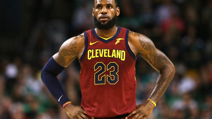 5 năm sau lời hứa của LeBron, NHM biết phải tin ai?