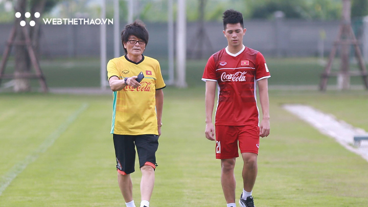 Bác sĩ Choi Ju-young báo tin vui về Đình Trọng