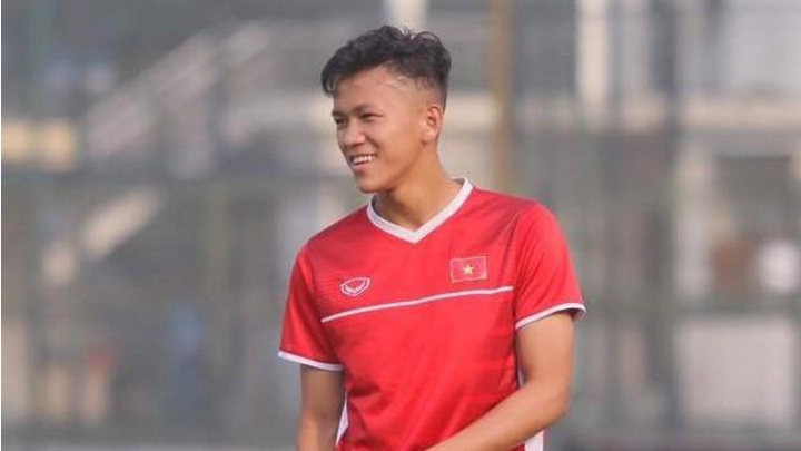 Trần Bảo Toàn: Tiền vệ HAGL của U23 Việt Nam quê ở đâu, cao bao nhiêu?
