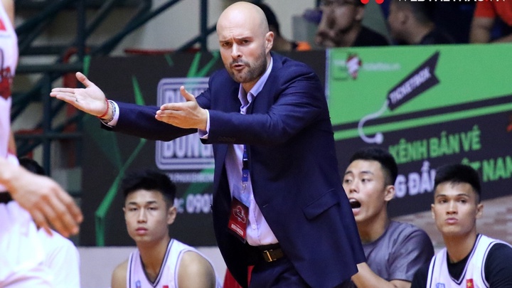 Thang Long Warriors tái hợp với HLV Predrag Lukic