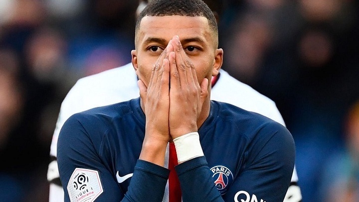 PSG chơi tất tay, sẵn sàng để Mbappe ra đi với giá… 0 đồng
