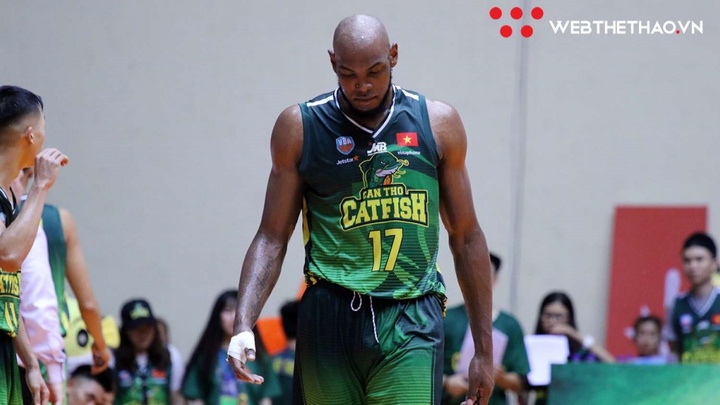 DeAngelo Hamilton nói lời chia tay Cantho Catfish, đâu là bến đỗ mới?