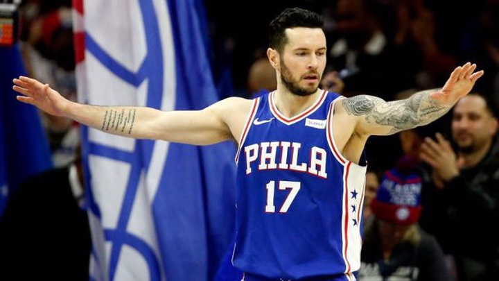 Derrick Favor và JJ Redick tiếp tục ký hợp đồng với đội bóng hiện tại