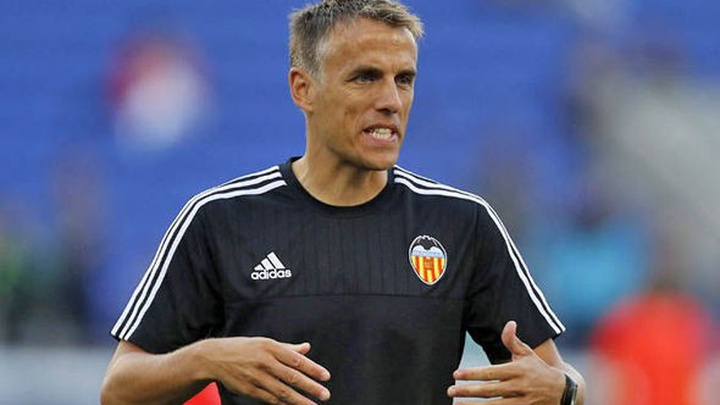 Nuno bỏ Valencia, cơ hội cầm quân cho Phil Neville