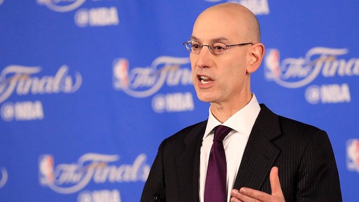 NBA muốn tăng nhịp độ trận đấu lên bằng cách giảm số lượng hội ý