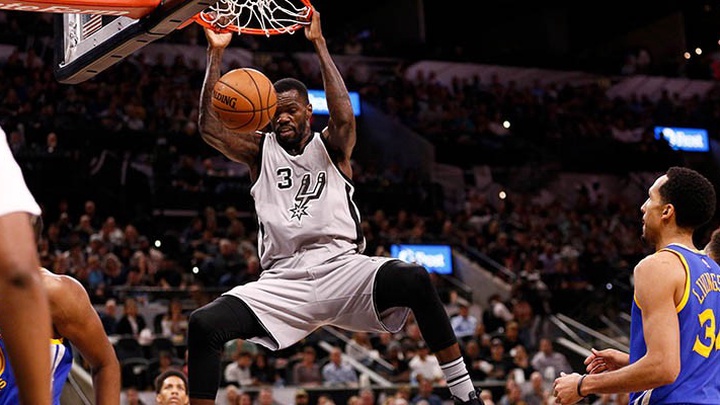 Câu chuyện NBA: 18 tuổi mới xách bóng ra sân thi đấu có quá muộn?