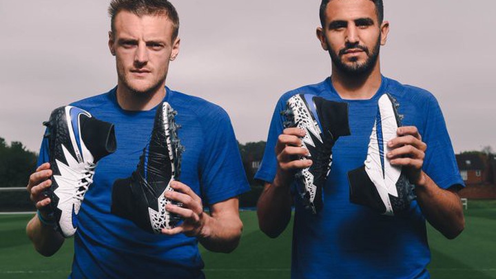 Nike tặng “giày thửa” cho Vardy và Mahrez