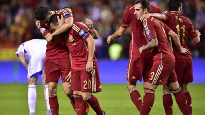 Vòng loại Euro 2016: TBN và Thụy Sỹ ghi tên