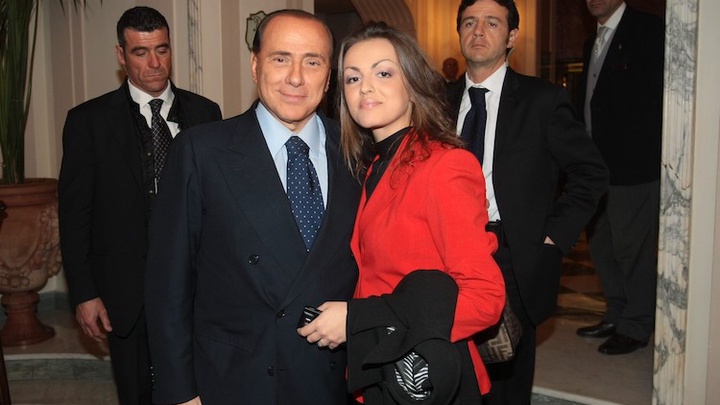 Francesca phủ nhận chia tay ông chủ Milan