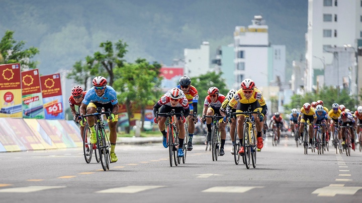 Tuyển thủ xe đạp cọ xát nhiều giải quan trọng trước SEA Games 31