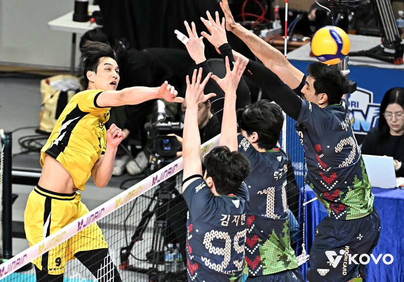 Lim Seong-jin và Vienna tỏa sáng, KB Insurance đánh bại Woori Card với ...