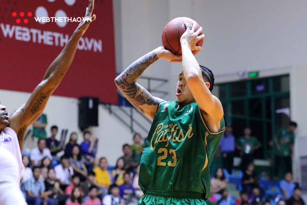 DeAngelo Hamilton tái xuất thăng hoa, Cantho Catfish thắng Saigon Heat ...