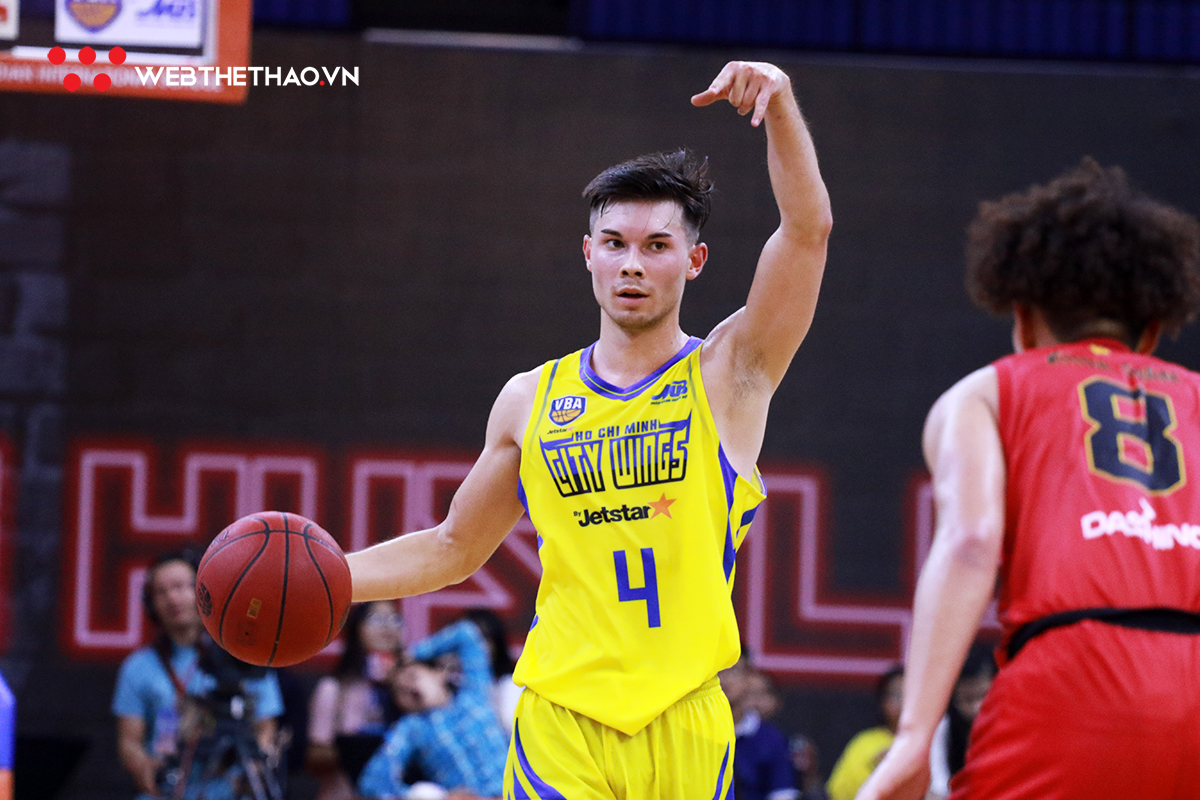 HLV Predrag Lukic "nhắc nhẹ" CĐV City Wings: Đừng quên chúng tôi vẫn ...